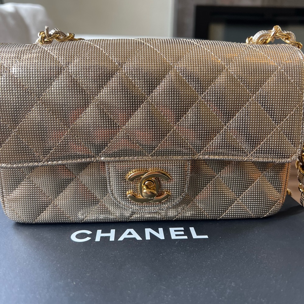 Beautiful Mini Rectangular Gold Chanel Bag - Gem